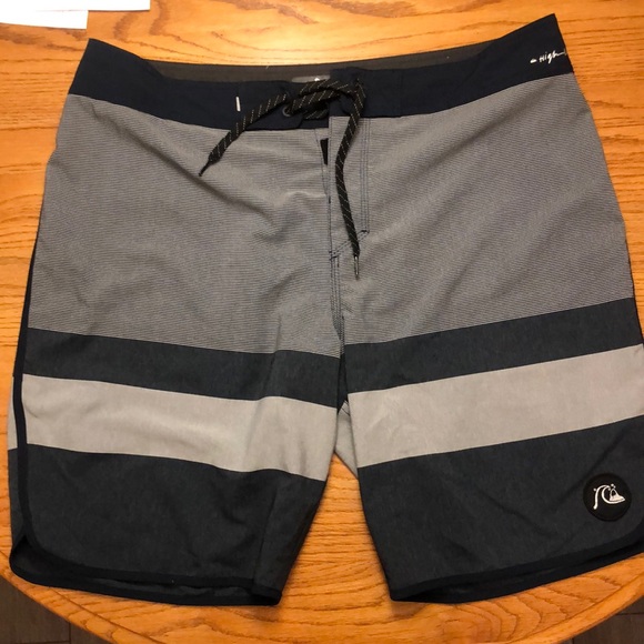 Quiksilver | Swim | Mens Quicksilver Board Shorts | Poshmark